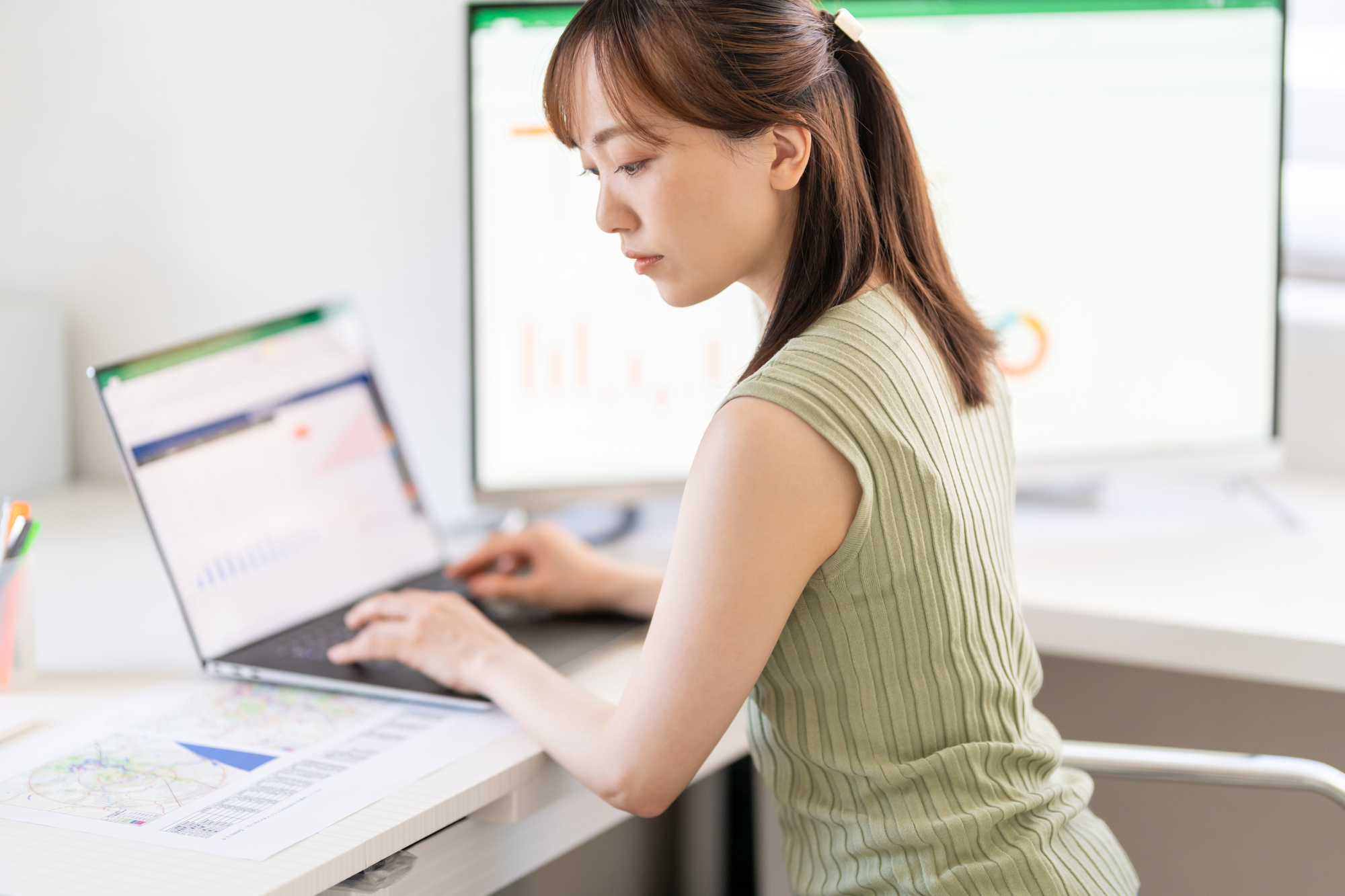 請求書をFAXで送っても問題ない？送付する際のマナーや注意点を解説- 電子帳票配信システムならコクヨの@Tovas